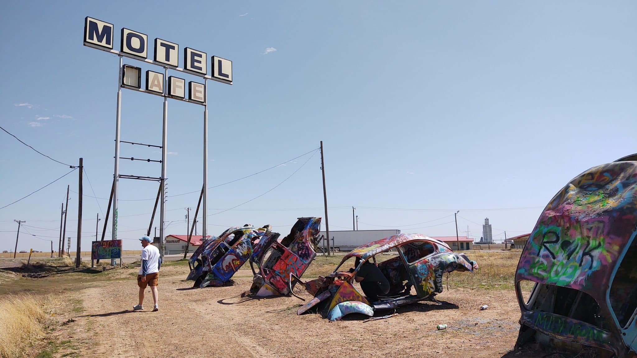 The Restless Viking: Slug Bug Ranch - Route 66 - Lowell's First Look